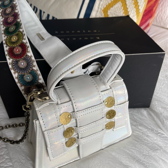 Kooreloo | Bags | Kooreloo White Shoulder Bag | Poshmark